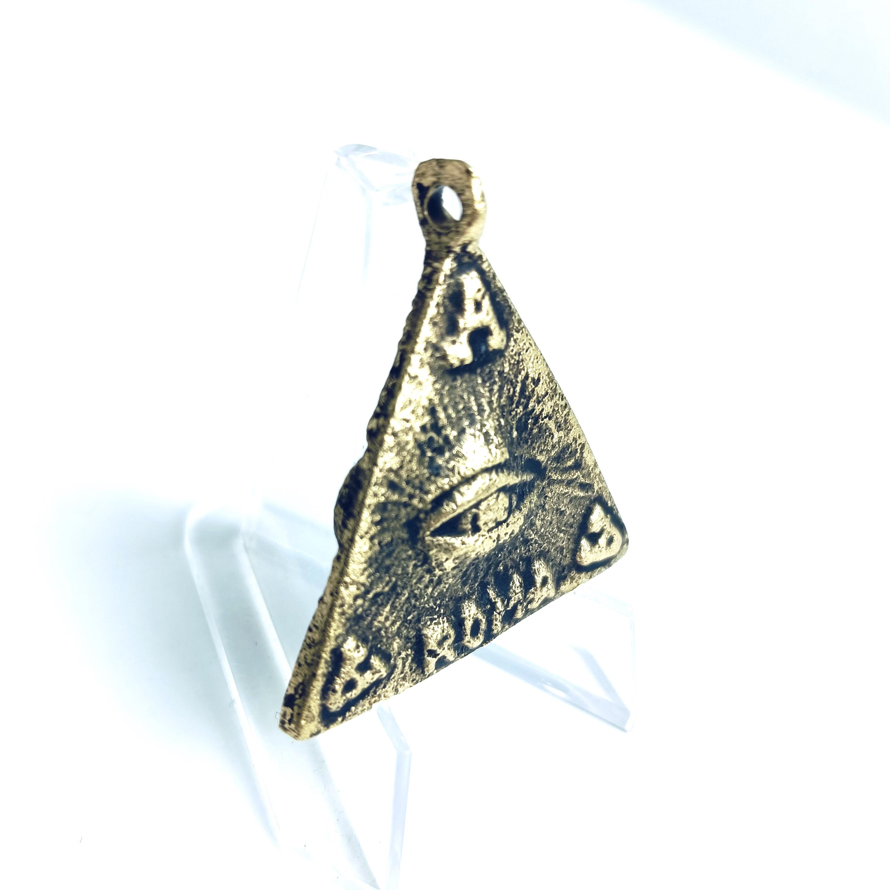 Tatlong Persona Roma Mata Medallion: Filipino Amulet for Protection - Etsy
