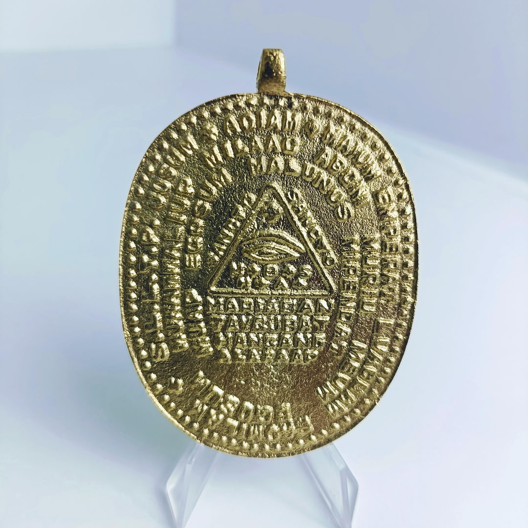 Dignum Large Medallion Amulet Filipino Anting-anting for Protection ...