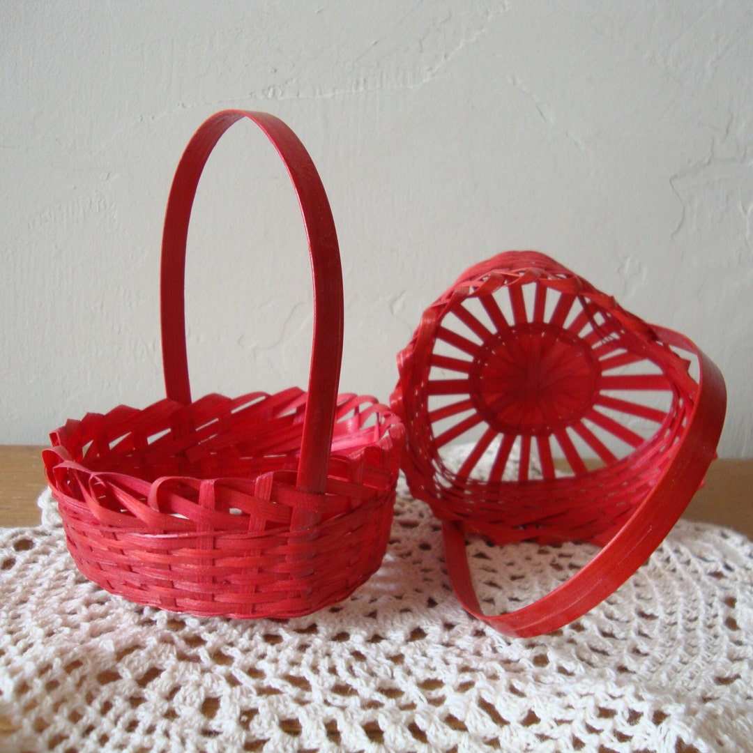 Small Red Baskets, Vintage Baskets, Mini Woven Baskets, Heart Basket ...