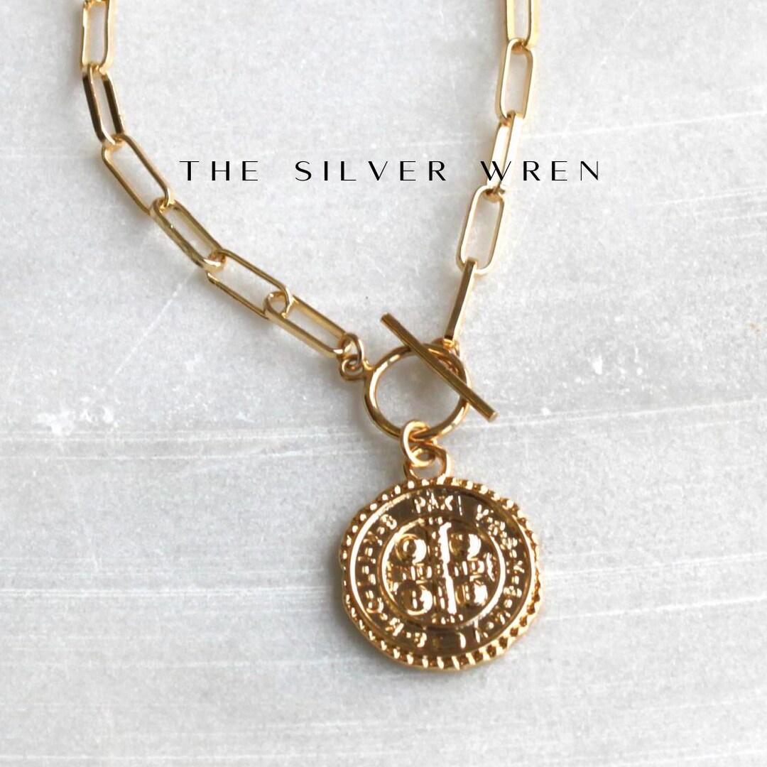 Medallion Gold Necklace, Toggle Necklace Gold, Gold Necklace, Necklaces ...