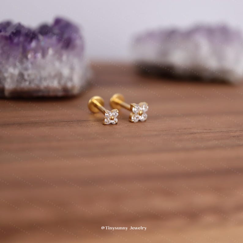 20G/18G/16G Titanium Cz Flower Threadless Push Pin Labret • Flat Back ...