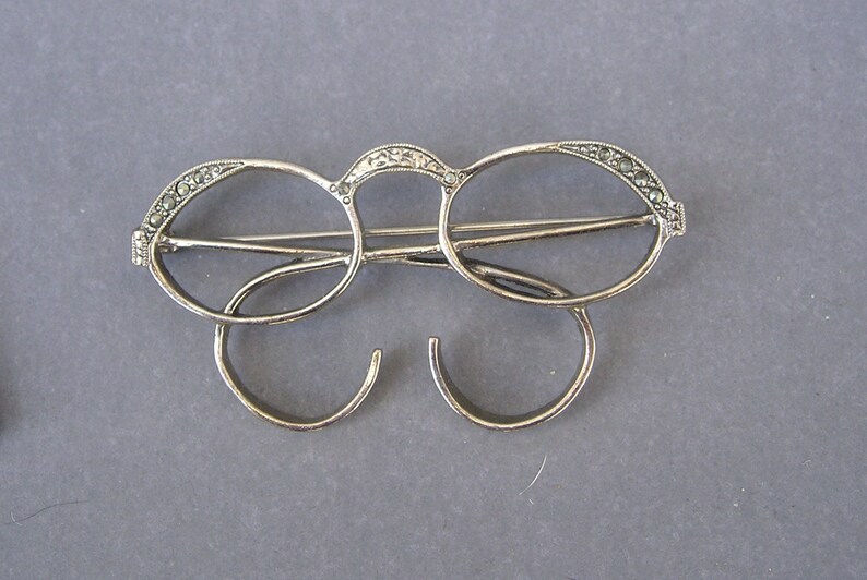 Vintage 1928 Designer Pins Necklace Lot Locket Pin - Etsy