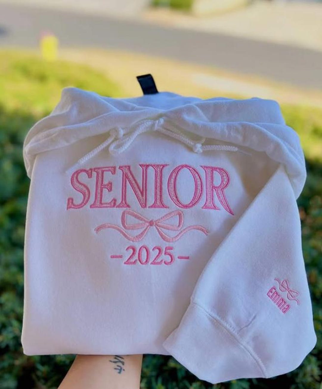 Custom Embroidered Senior 2025 Sweatshirt, Senior Pink Bow Sweatshirt ...