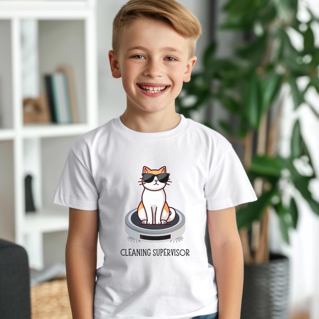 Kids Cat Riding Robot Vacuum Tee: Funny Kids Cleaning Supervisor Shirt ...