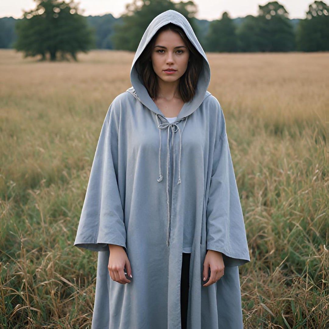 Stunning Grey Hooded Cloak Medieval Renaissance Hooded Cape Soft Ren ...