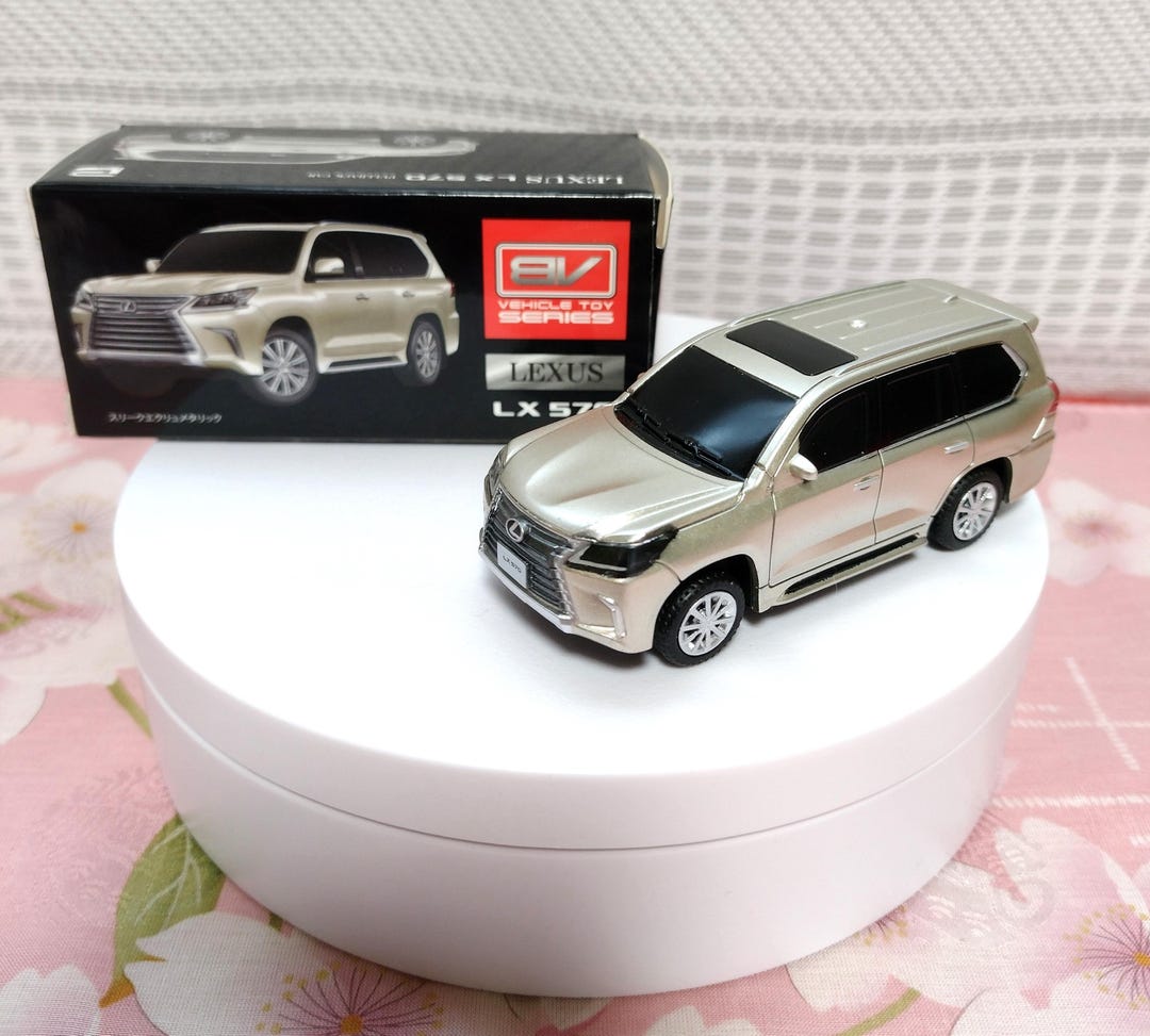 Lexus LX570 Pull-back Car Miniature Sleek Ecru Metallic Collectible ...