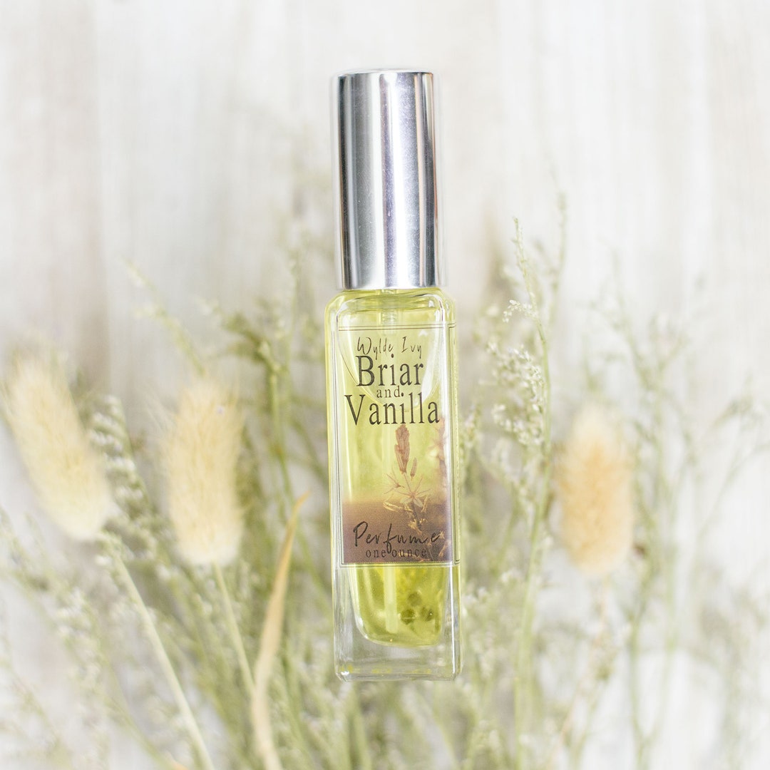 Briar Vanilla Perfume Notes of Vanilla, Cedar, Oakmoss, Amber, Tonka ...