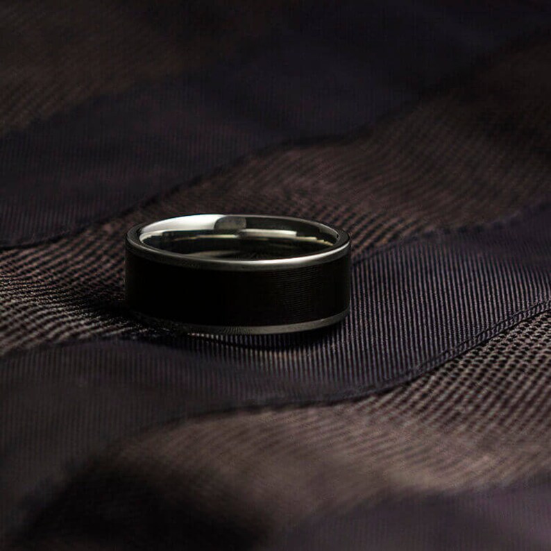 Vinyl Record Ring for Rock and Roll Wedding - Etsy