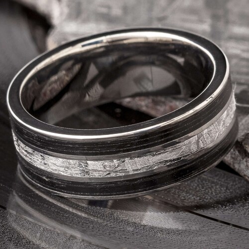 Vinyl Record Ring for Rock and Roll Wedding - Etsy