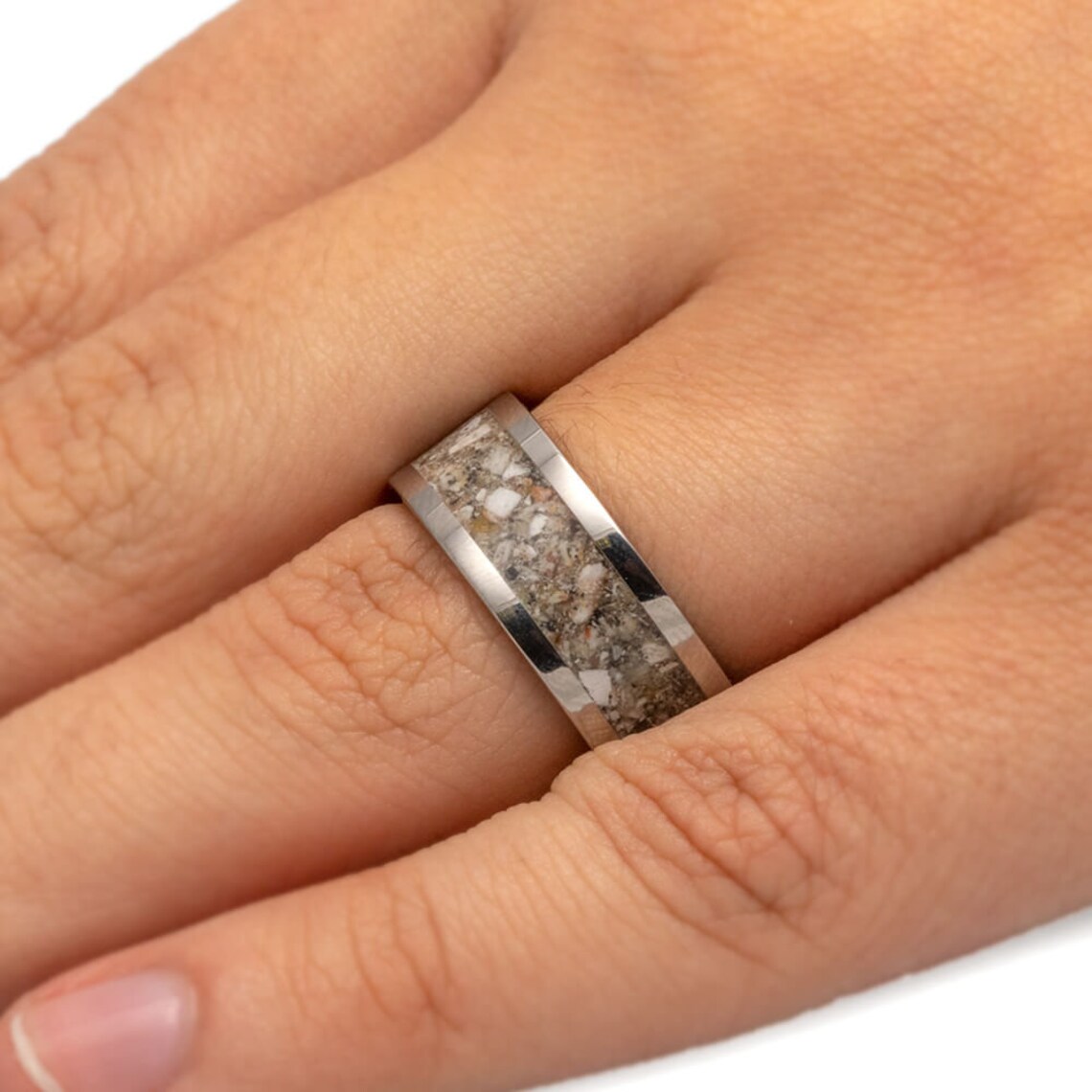 Personalized Titanium Memorial Ring With Ashes - Etsy