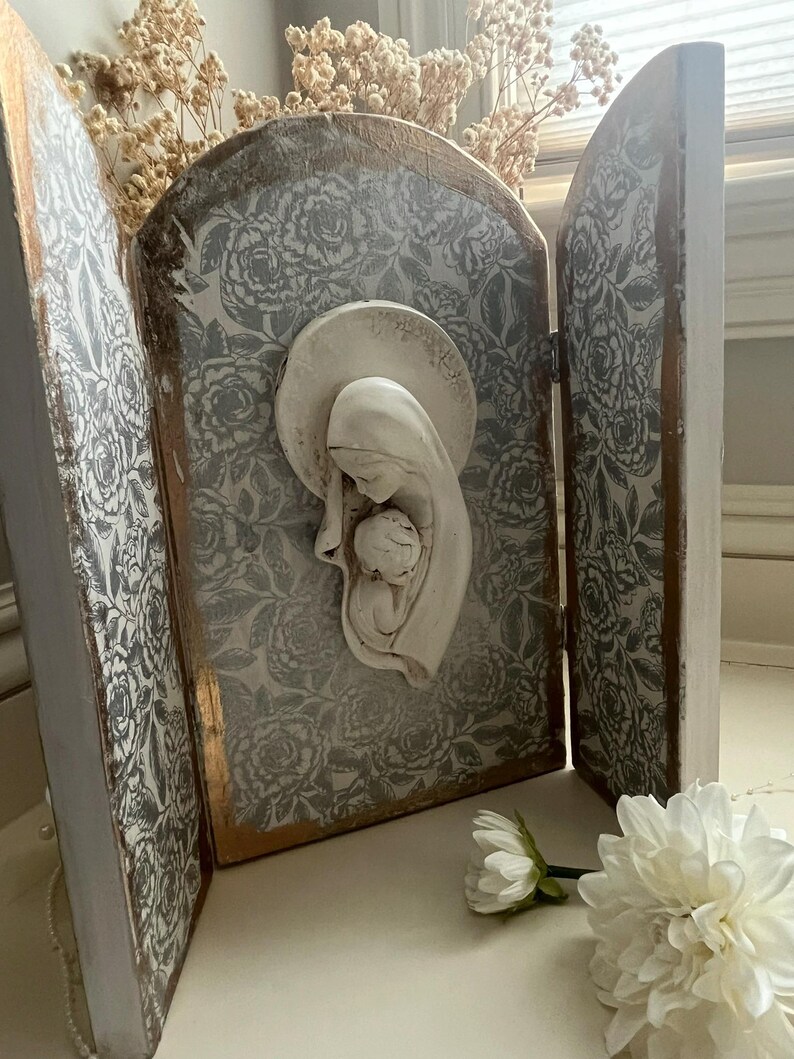 Virgin Mary Sacred Heart Religious Art Catholic Triptych Wooden Shrine ...