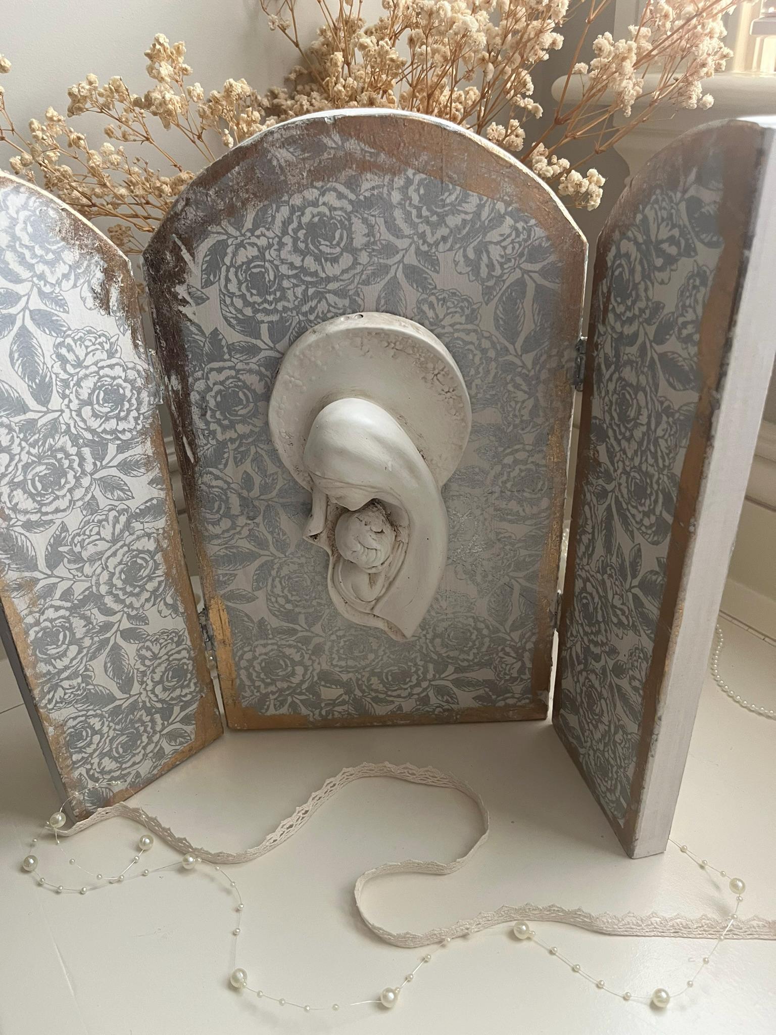 Virgin Mary Sacred Heart Religious Art Catholic Triptych Wooden Shrine ...