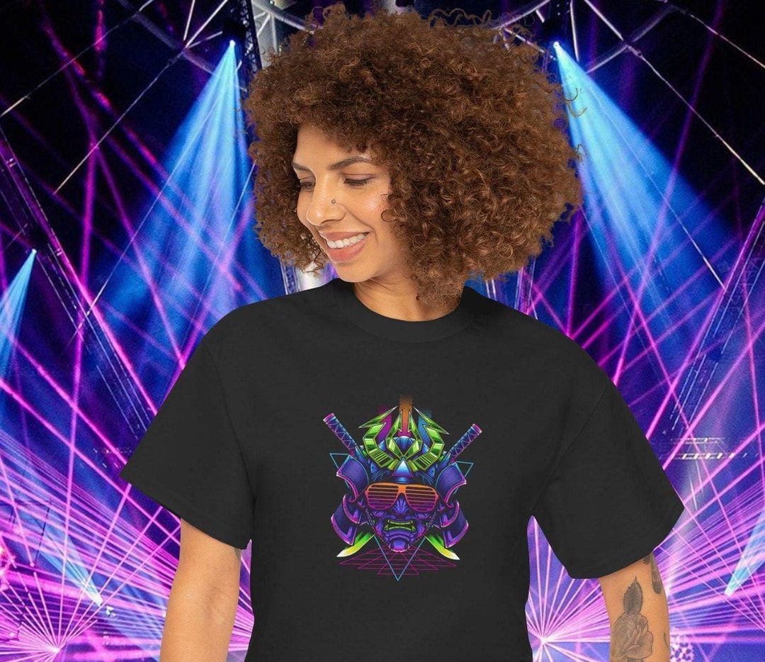 Samurai Oni Mask Tee, Retro Rave Shirt, Minimalistic Japanese Design ...