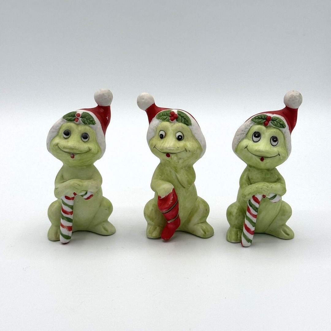 Vintage PWF 3 Christmas Frogs Santa Hat Candy Cane Stocking Figurines ...