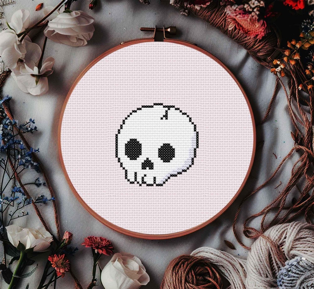 Skull Cross Stitch Pattern: Easy Halloween Design (PDF Pattern) - Etsy