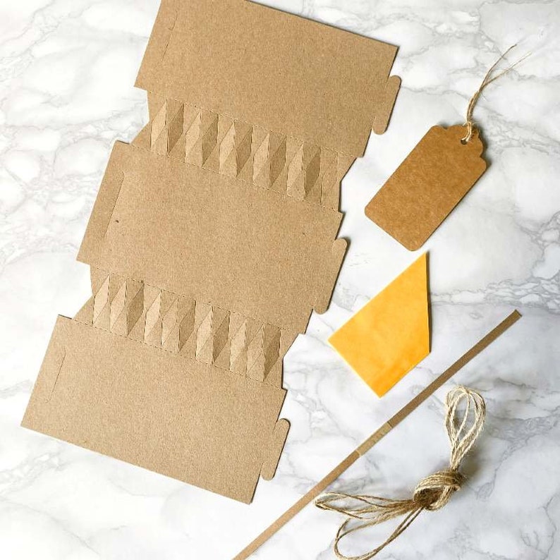 DIY Christmas Cracker Kit: Eco-friendly, Plastic-free, Recyclable ...