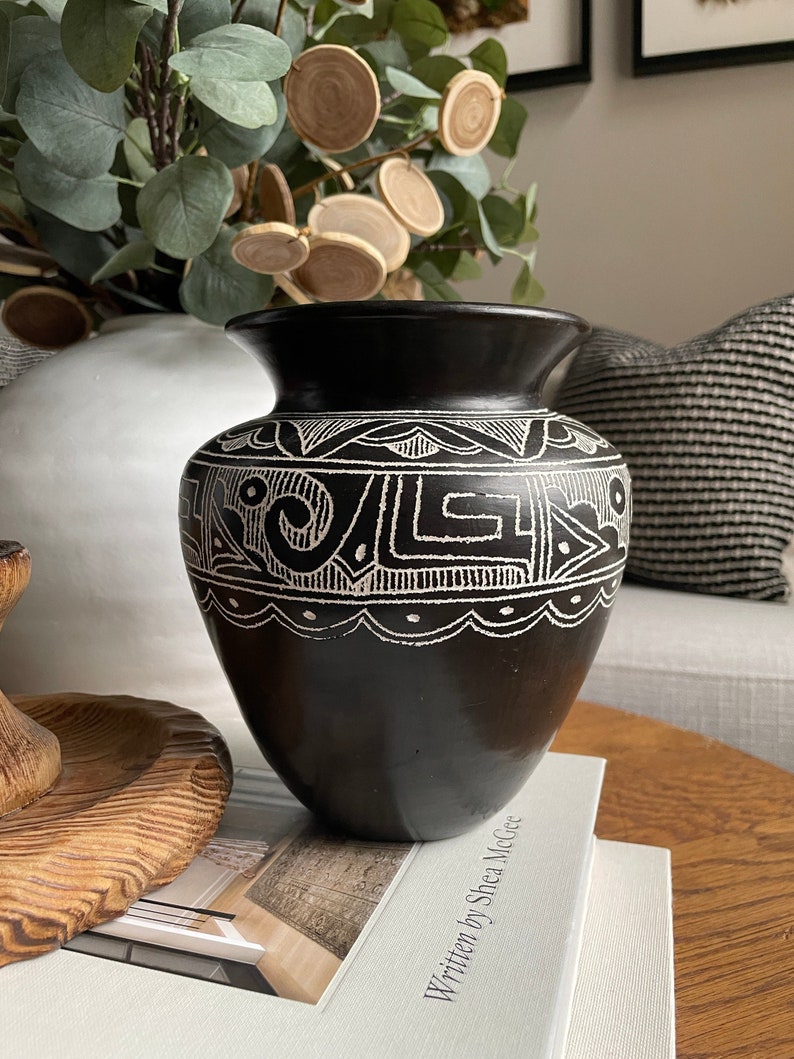 Vintage Quinchamali Traditional Chilean Vase Vintage Pottery South ...