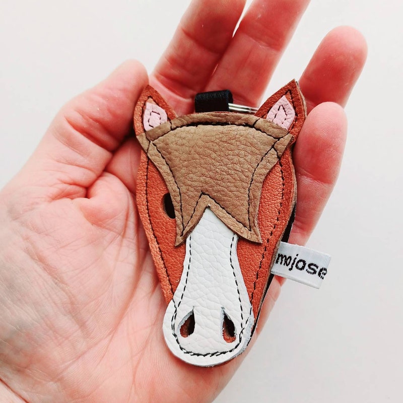 Horse Keychain - Etsy