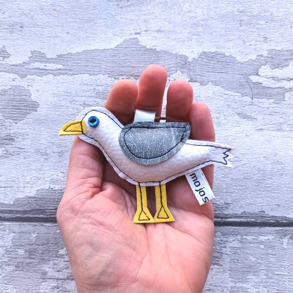 Bird Keyring - Etsy