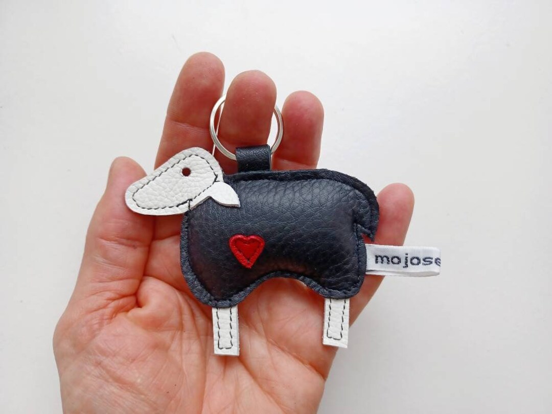 Black Sheep Keyring: Handmade Recycled Leather Farm Animal Keychain ...