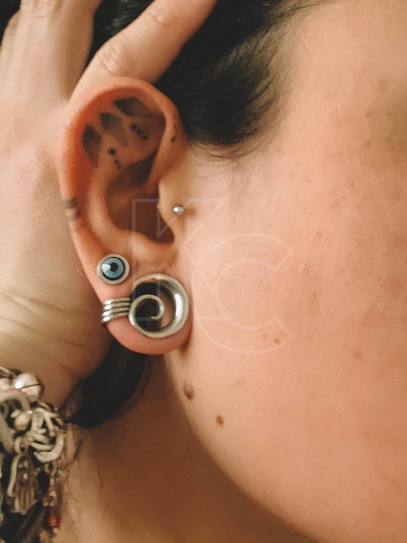 Gauges and plugs store
