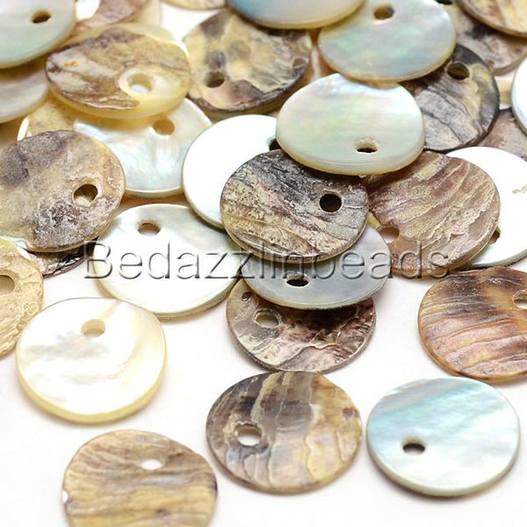 30 Natural 10mm Flat Round Mussel Shell Drop Charm Beads With ...