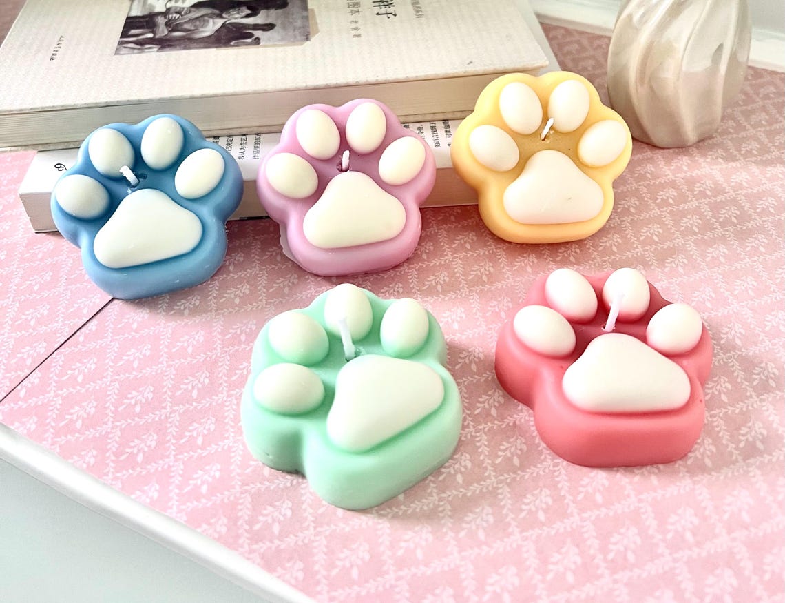 3D Paw Shape Candle. Good Idea for Pet Lover Home Decor. Scents Candles ...