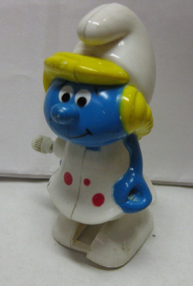 Vintage 1982 Smurf Smurfette Walker Plastic Wind up Toy Winds but Doesn ...