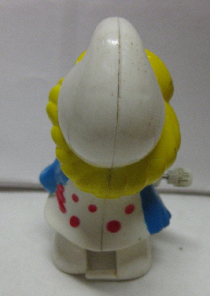 Vintage 1982 Smurf Smurfette Walker Plastic Wind up Toy Winds but Doesn ...
