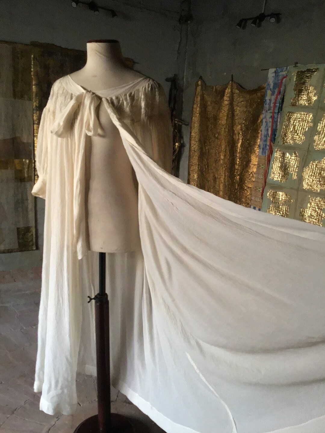 Beautiful Romantic 1940s Silk Chiffon Peignoir Dressing Gown Robe With ...
