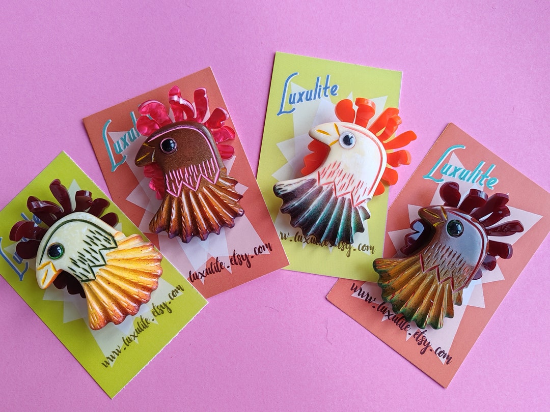 New Rooster 1940's Bakelite Fakelite Style Large Cockeral Chicken ...