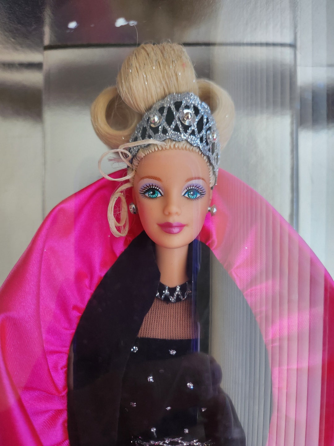 1998 Special Edition Happy Holidays Barbie Doll, Mattel No. 20200, NIB ...