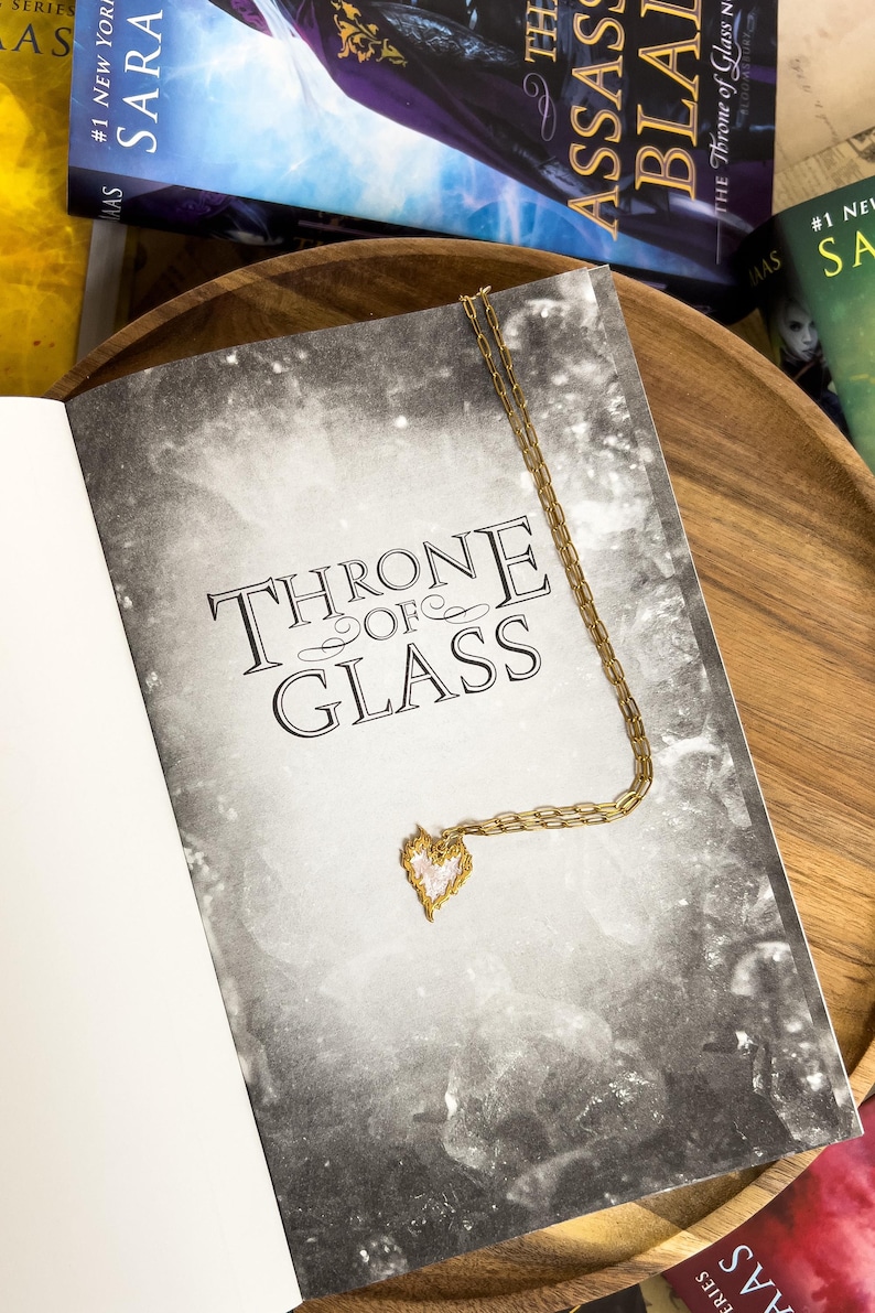 Throne of Glass Inspired Necklace: Mother-of-pearl Fireheart Pendant - Etsy