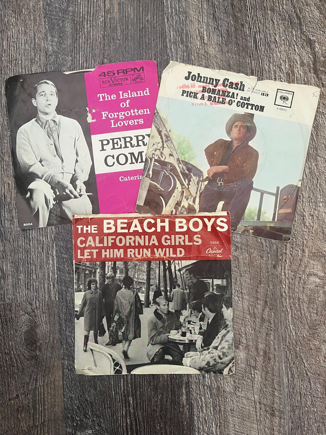 The Beach Boys, Johnny Cash, Perry Como 45 RPM Playing Records With ...