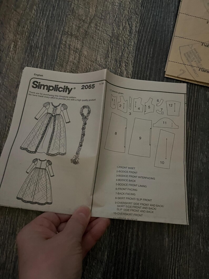 Disney Simplicity Pattern #2817 Disney Princess Costume or #2065 ...
