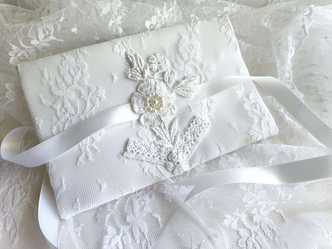 White Lace Appliqued Bouquet Wrap One Size Easily Fits All - Etsy
