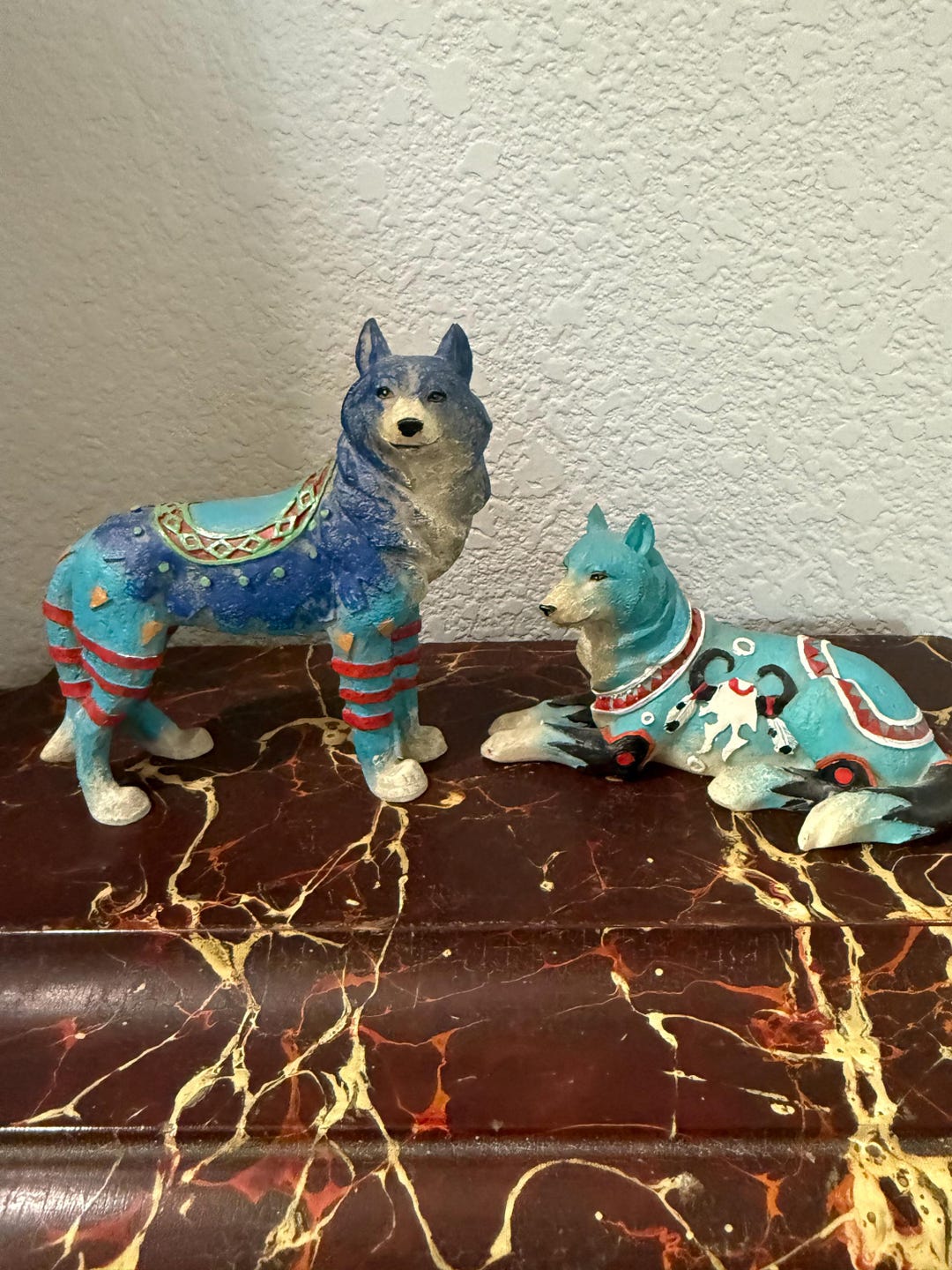 Westland Call of the Wolf Resin Wolf Figurine Duo Blue - Etsy