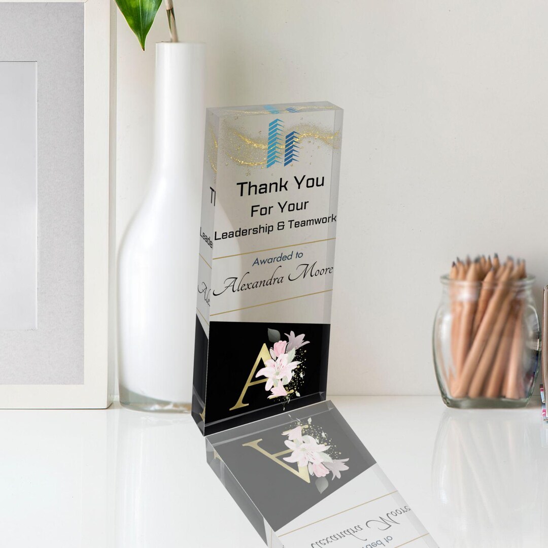 Modern Award Plaque for Leadership and Teamwork Recognition, Business ...