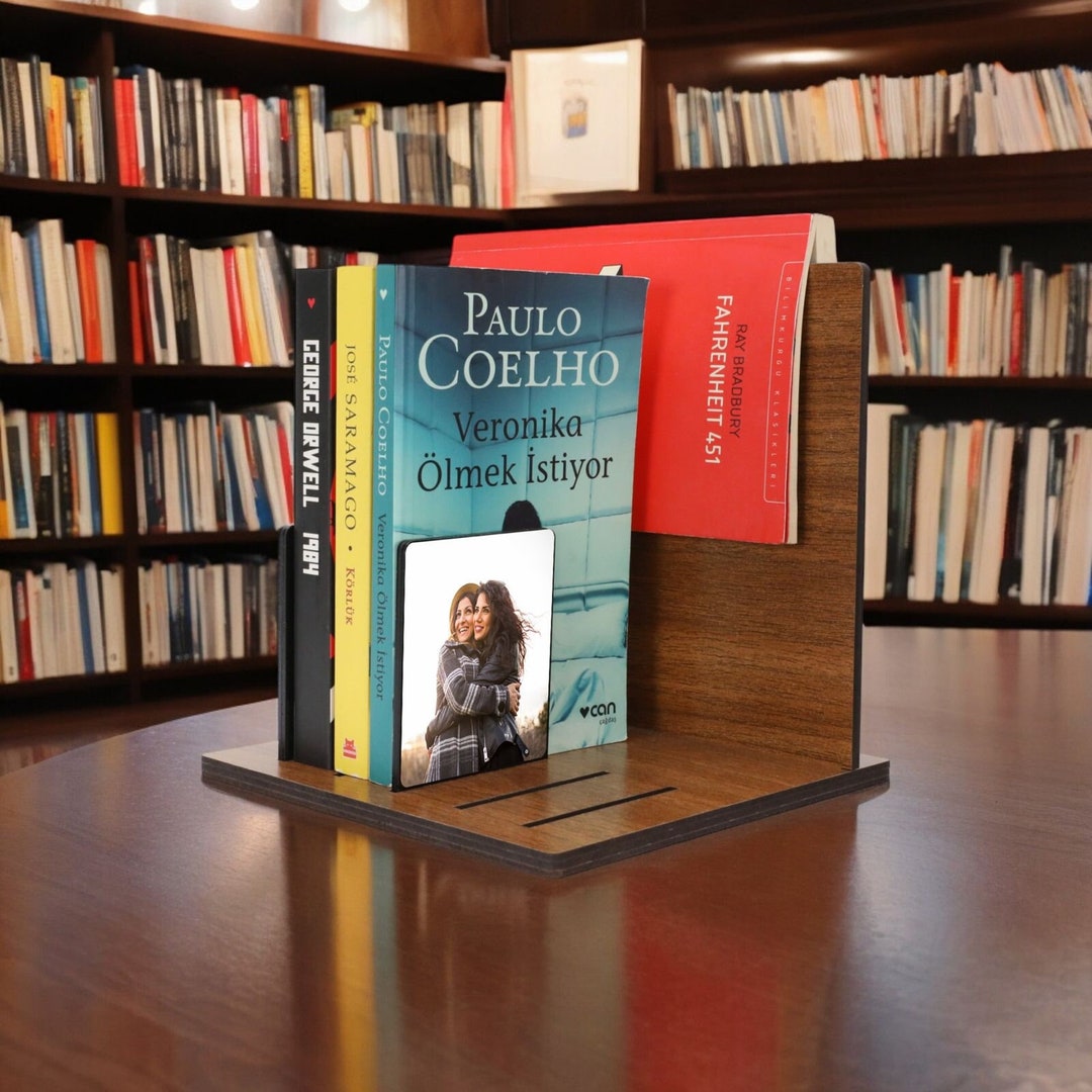 Custom Wooden Book Holder, Page Holder With Photo for Mom, Personalized ...