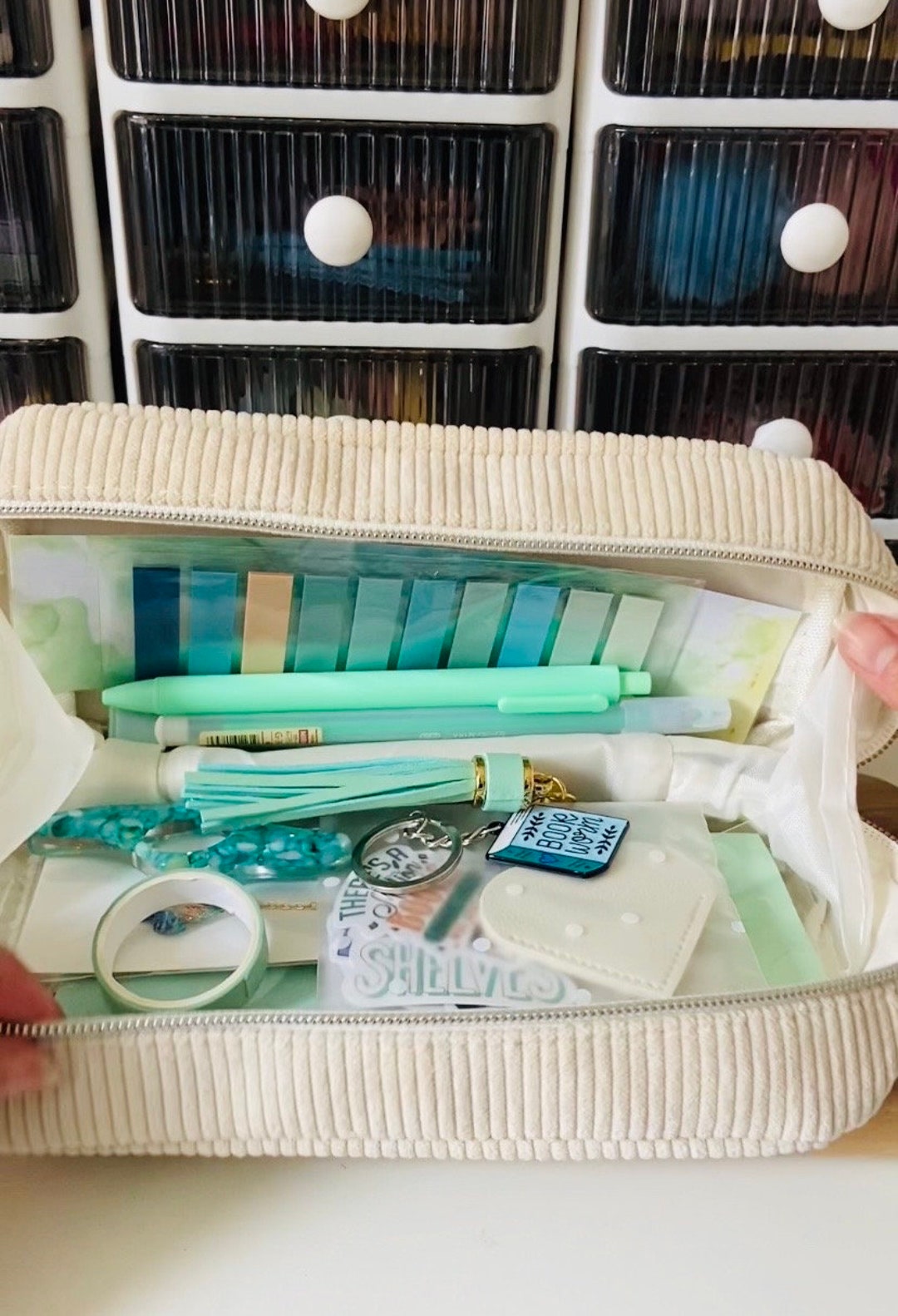 Green MYSTERY Book Bundles, Mystery Book Hamper, Readers Bookish Gift ...