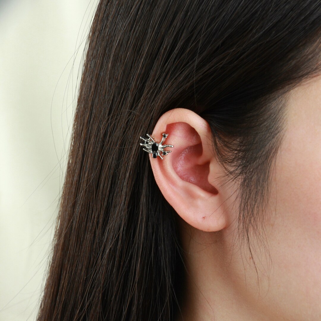 Spider Ear Cuff - Crawling Spider Earrings- Cute Earrings - Funny ...