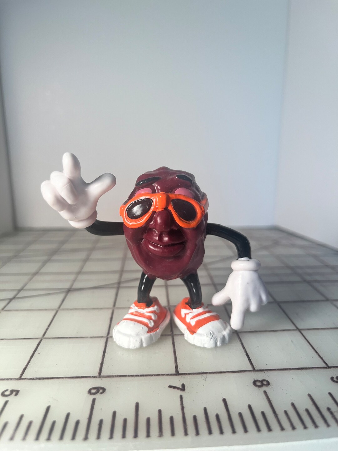 California Raisins 1980s Figurine - Etsy