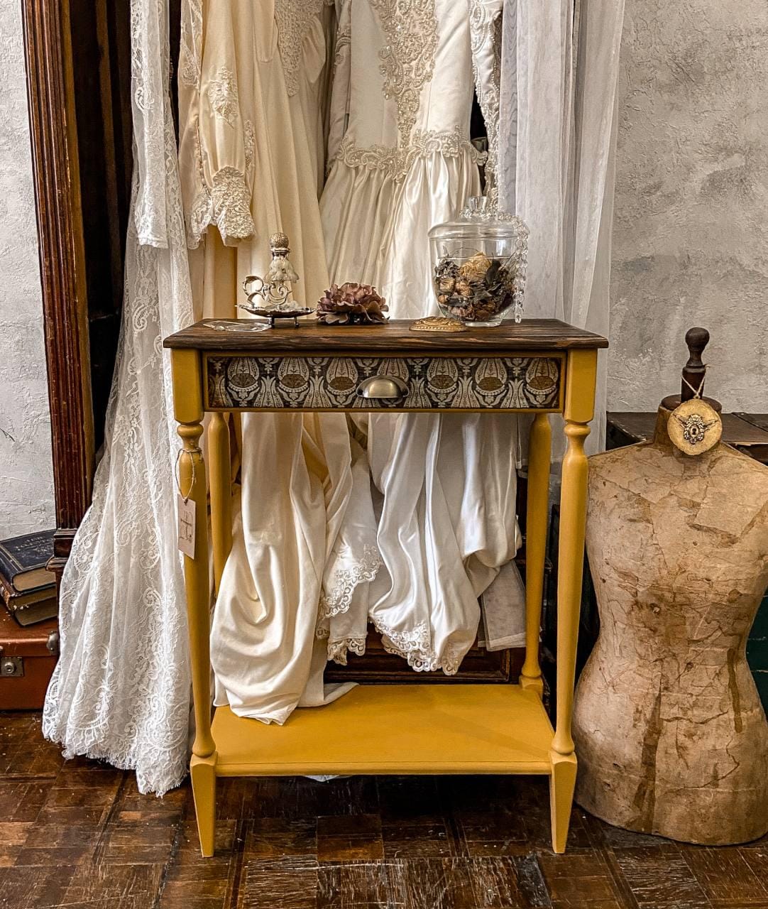 Mustard Console Table With Floral Print Accent Table Side Table Vintage ...