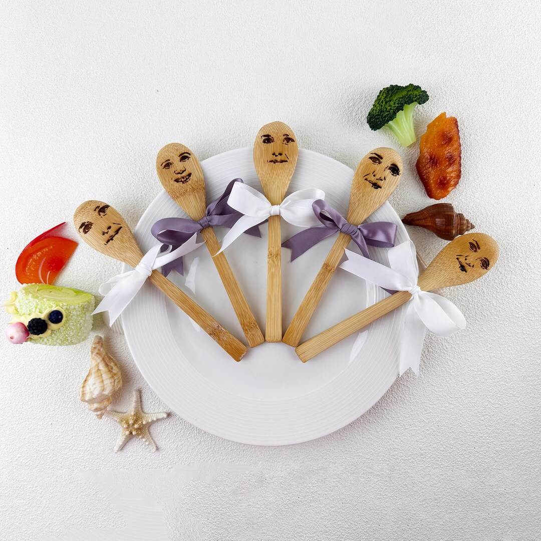 Facial Features Engraved on a Spoon,wooden Face Spoon,custom Dad ...