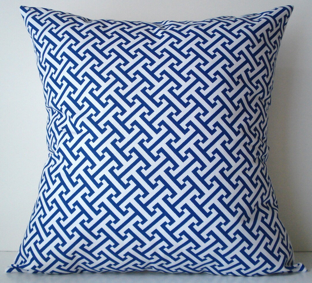 New 18x18 Inch Designer Handmade Pillow Cases in Blue and White Graphic ...