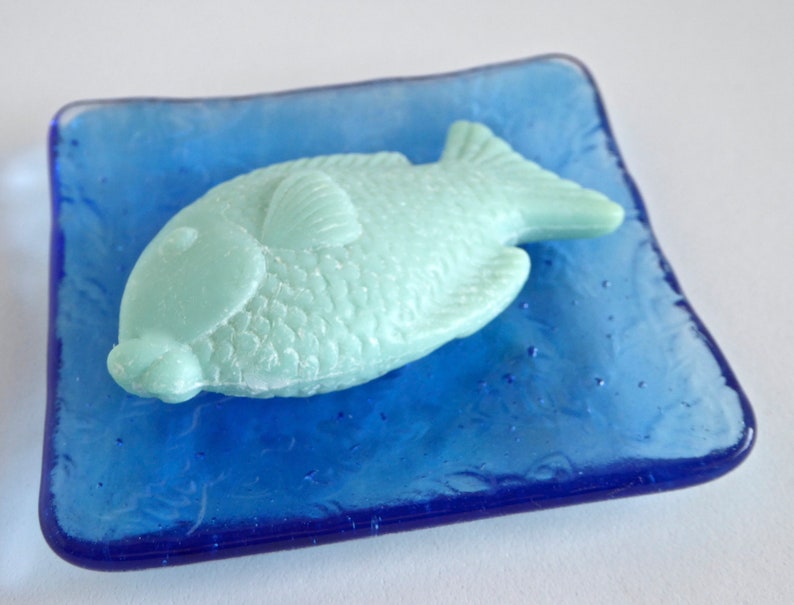 Blue Fused Glass Turtle Imprint Square Plate by Bprdesigns - Etsy