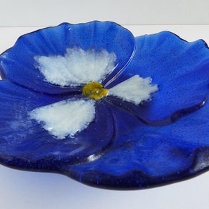 Periwinkle Fused Glass Pansy Dish by Bprdesigns - Etsy