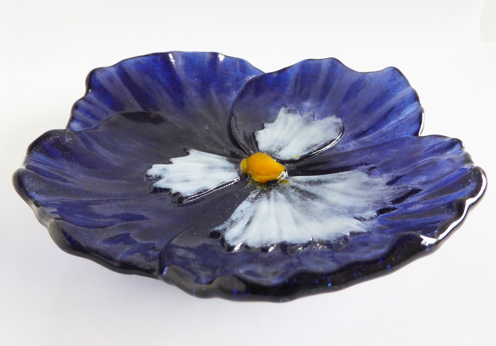 Periwinkle Fused Glass Pansy Dish by Bprdesigns - Etsy