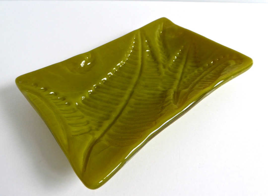 Fused Glass Fern Leaf Imprint Dish in Golden Green by Bprdesigns - Etsy