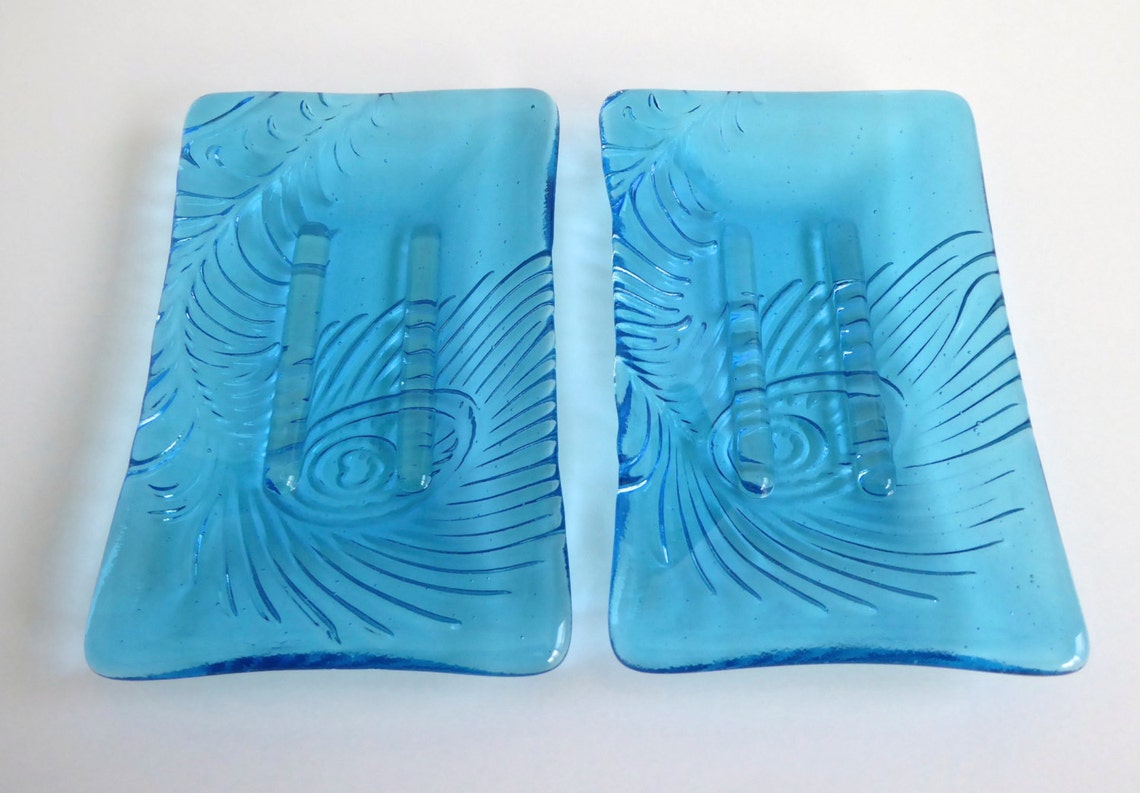 Peacock Feather Imprint Soap Dish in Light Turquoise Fused - Etsy